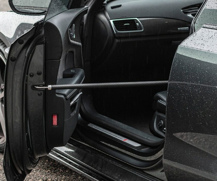 Pro Props 'Black Edition' Carbon Fibre Bonnet Prop | Progressive Parts